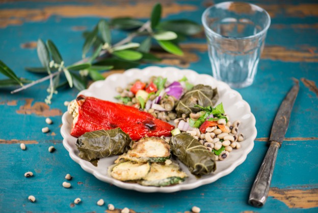 Griechische Vorspeisen: 10 vegetarische Mezzedes-Rezepte - Wo der ...